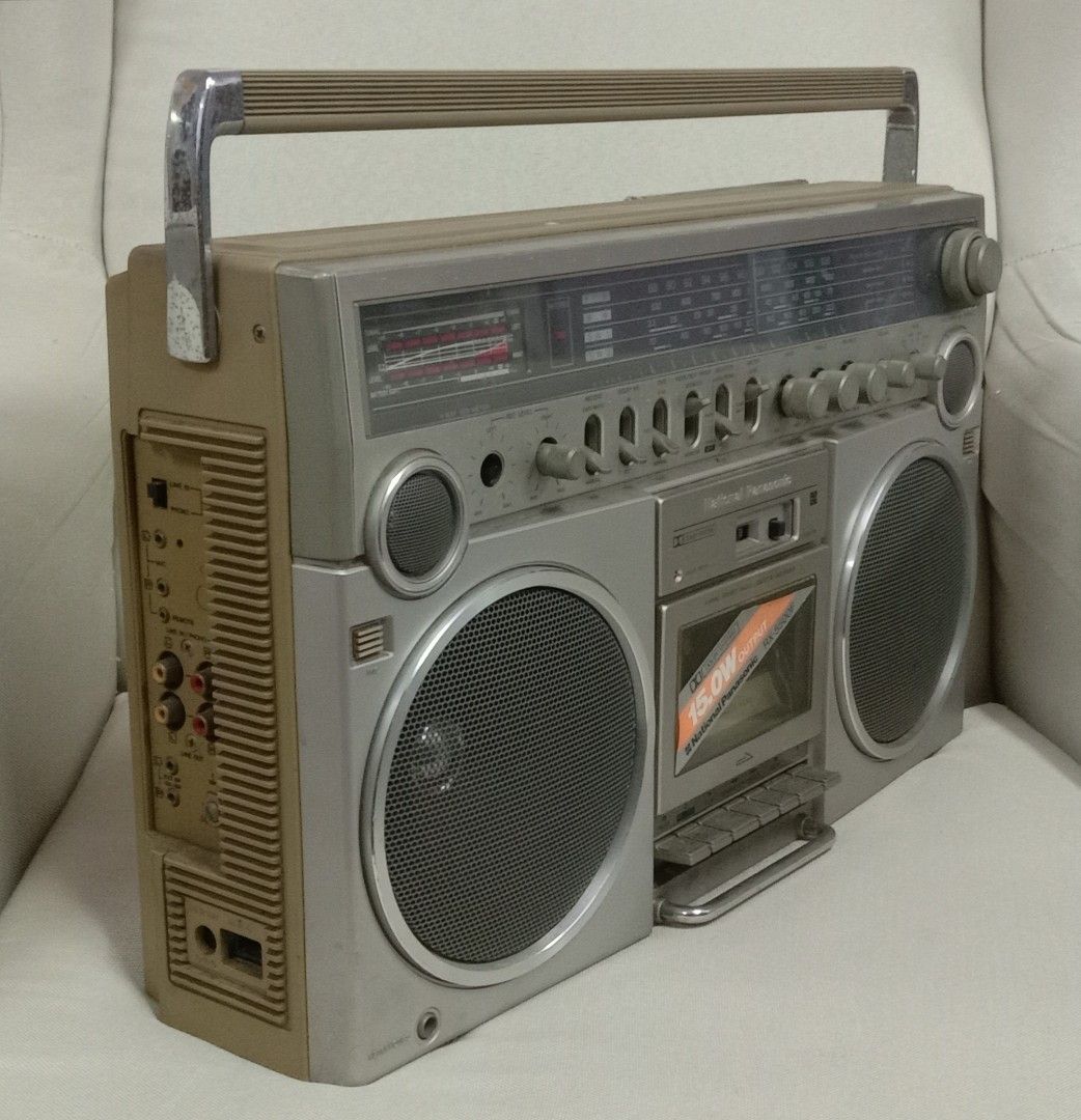 RM550/- Radio Lama Antik Klasik Old Vintage Jenama National Panasonic ...