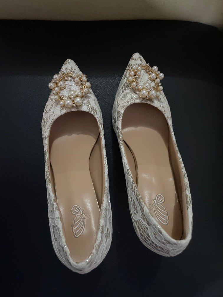 Sepatu pesta brukat premium new, Fesyen Wanita, Sepatu di Carousell