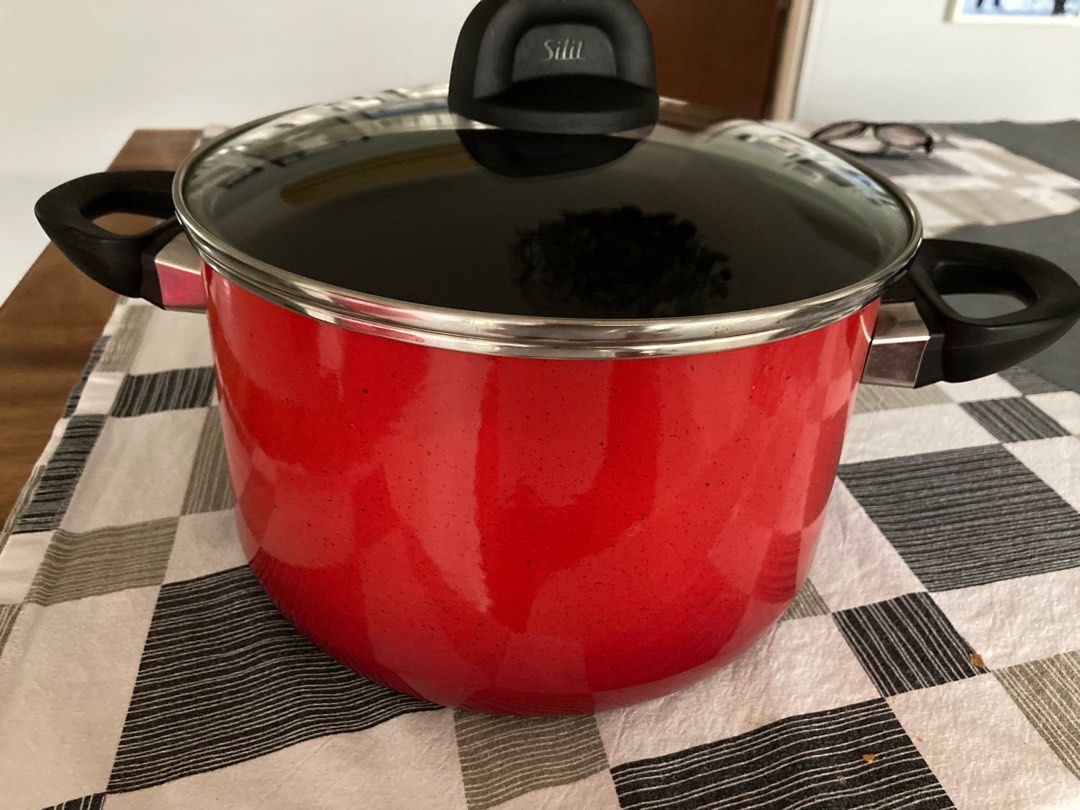 Silit German made cookware pot 24cm, Furniture & Home Living ...