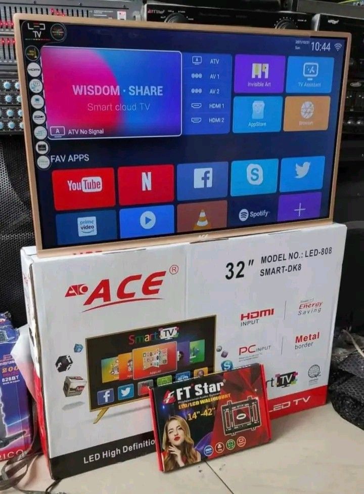SMART LED TV 32", TV & Home Appliances, TV & Entertainment, TV on Carousell