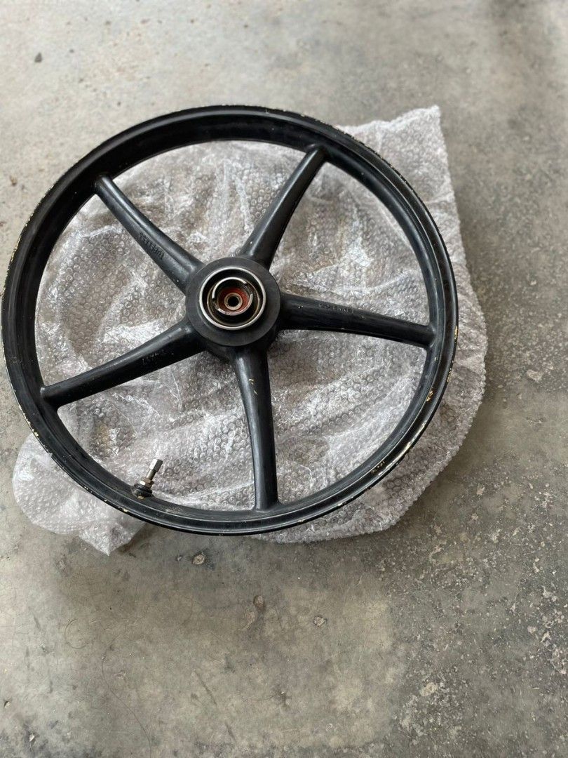 Spotrim Sp522 LC depan saja condition ok, Auto Accessories on Carousell