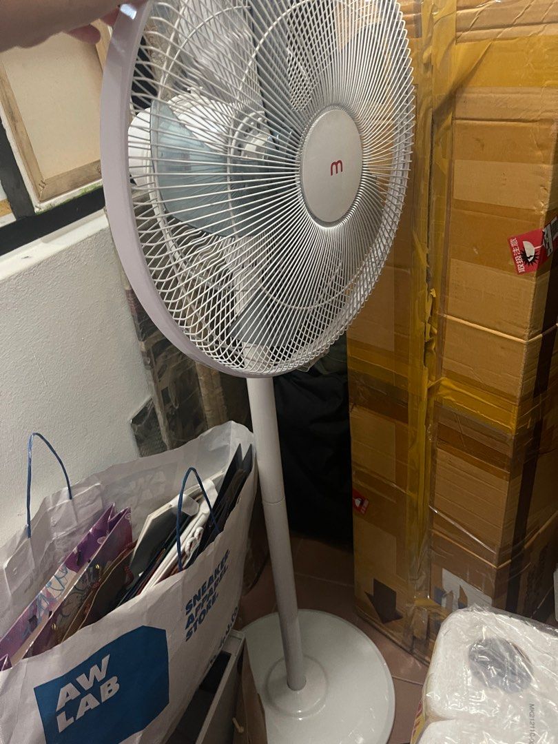 Standing Fans, Furniture & Home Living, Lighting & Fans, Fans on Carousell