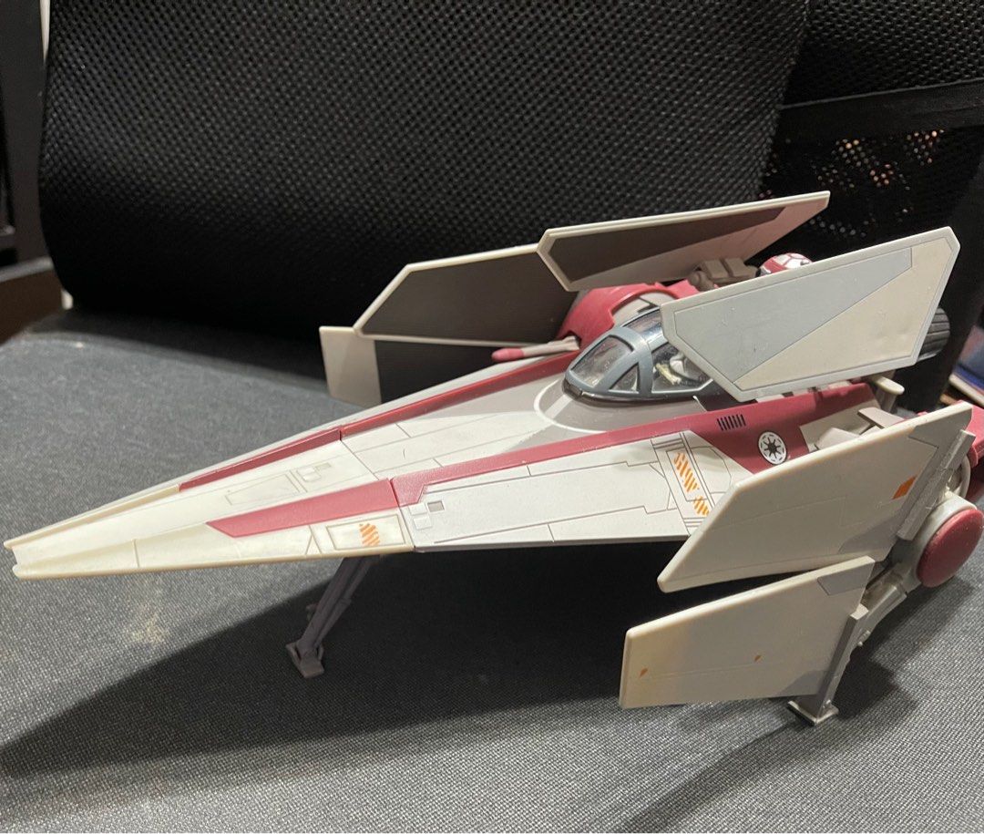 Star Wars Starfighter Vehicle V-Wing Fighter clone wars with pilot ...