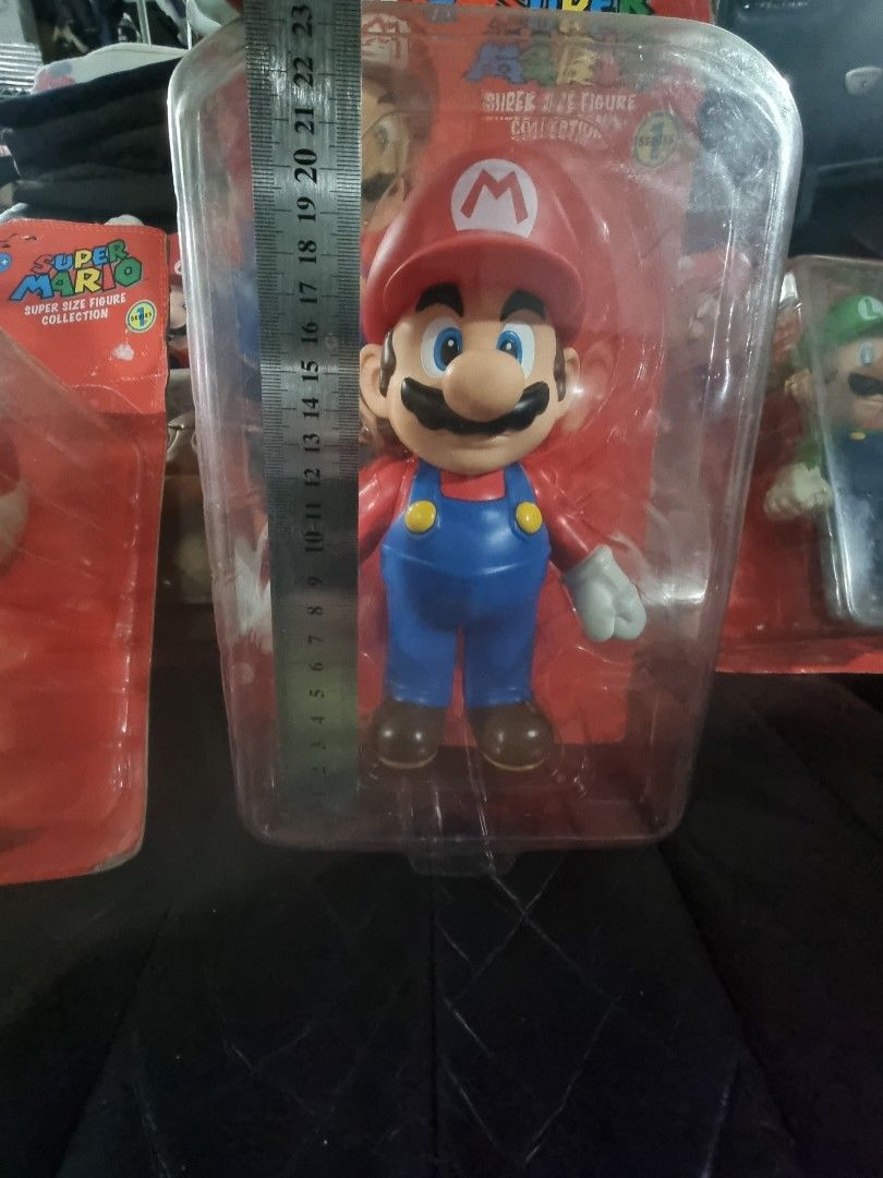 Tall 1st series 2009 Nintendo mario and friends by benpresto, Hobbies ...