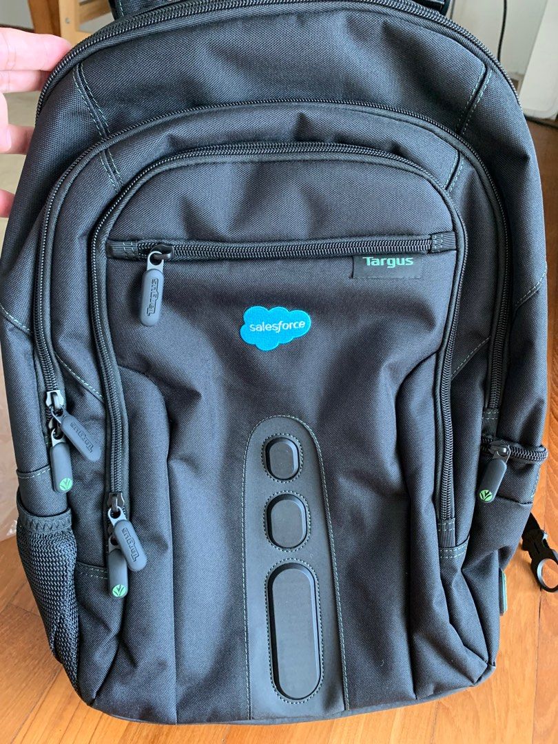 Targus computer backpack, Men's Fashion, Bags, Backpacks on Carousell