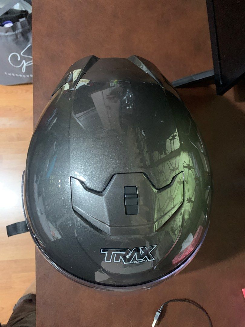 Trax Helmet with sun visor, Motorcycles, Motorcycle Apparel on Carousell