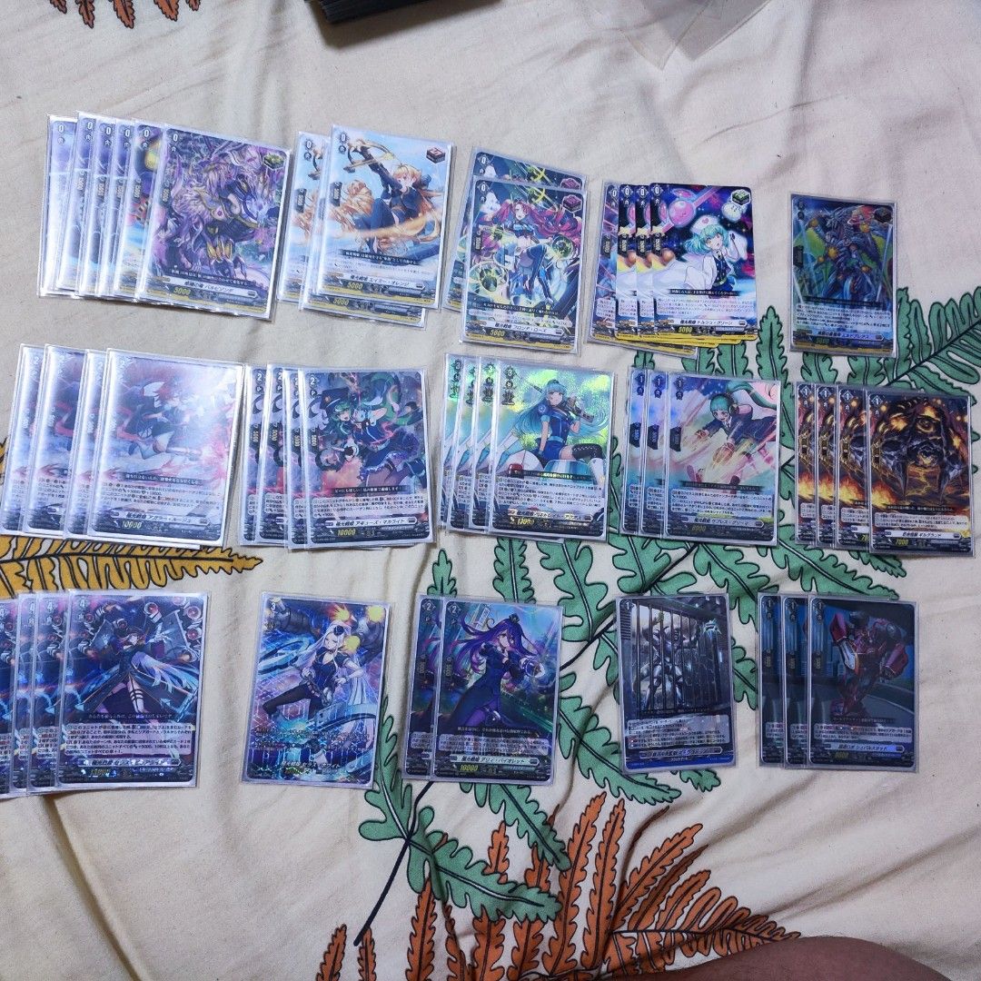 Vanguard prison seraph purelight deck, Hobbies & Toys, Toys & Games on ...