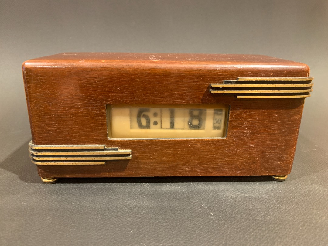 Vintage Art Deco Lawson Electric Clock Model 215, 興趣及遊戲, 收藏品及紀念品, 古董收藏 ...
