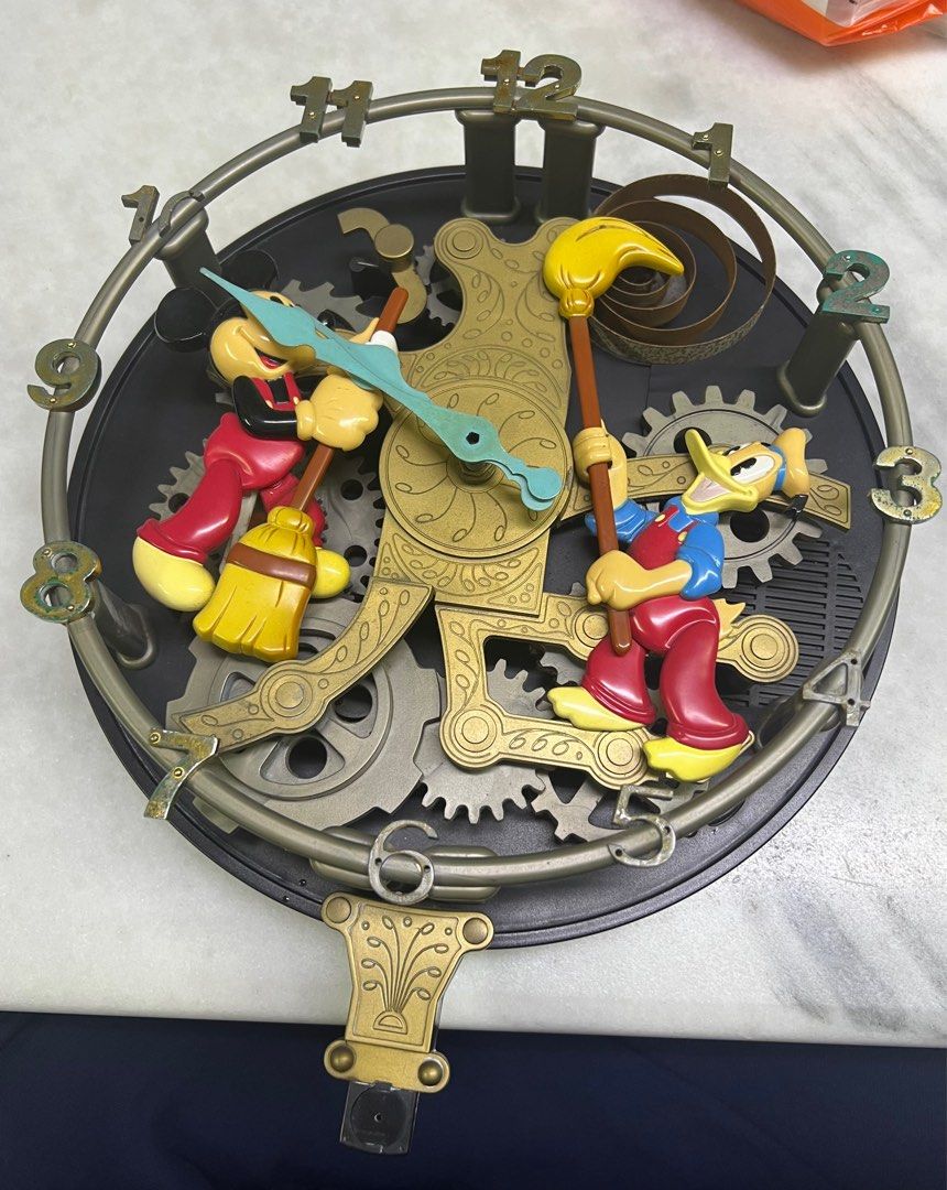 Vintage Disney Mickey and Goofy animated clock, Furniture & Home Living ...