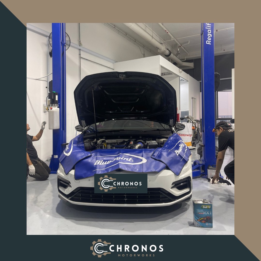 Volkswagen Golf MK7.5 - servicing with Bell1 engine oil, Car ...