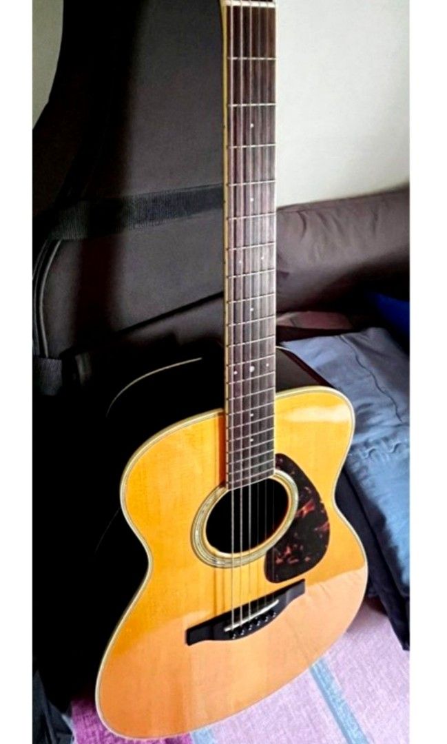 Yamaha LS6 ARE Solid Acoustic Electric Guitar with Passive SRT Pick up comes with Hardshell case ...