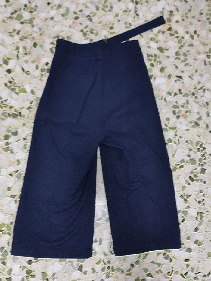 3/4 Navy Blue culottes, Women's Fashion, Bottoms, Other Bottoms on ...