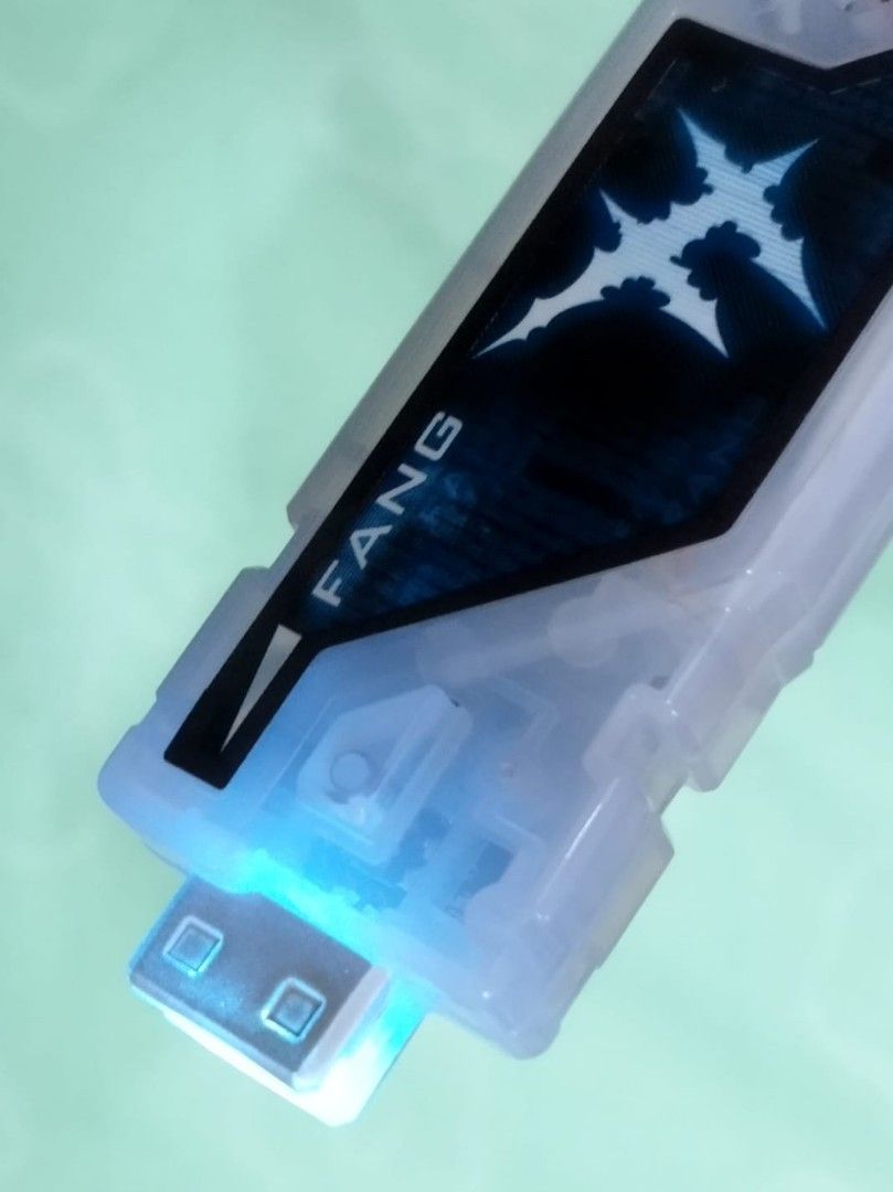 蒙面超人 W fang DX memory 撩牙 變身器, 興趣及遊戲, 玩具 & 遊戲類 - Carousell