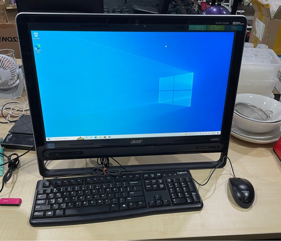 Acer Aspire Z3 - All in one pc, Computers & Tech, Desktops on Carousell