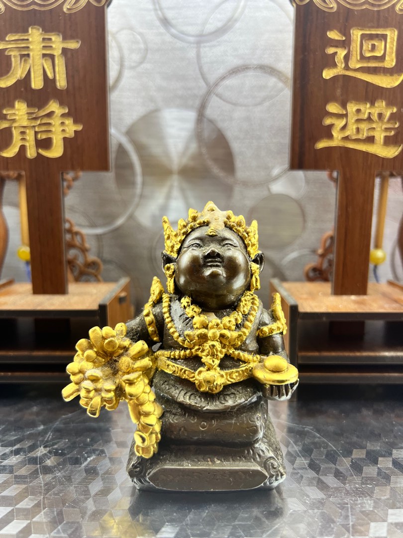 Aj SUBIN kmt kumanthong kumantong bucha amulet, Hobbies & Toys, Memorabilia & Collectibles ...