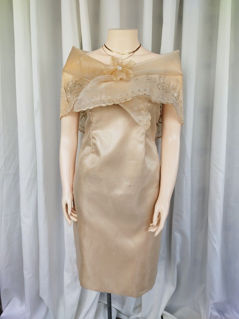 FOR SALE ‼️ 2 SIZES - ALAMPAY WITH INNER DRESS FOR GRAD PIC/ GRADUATION ...