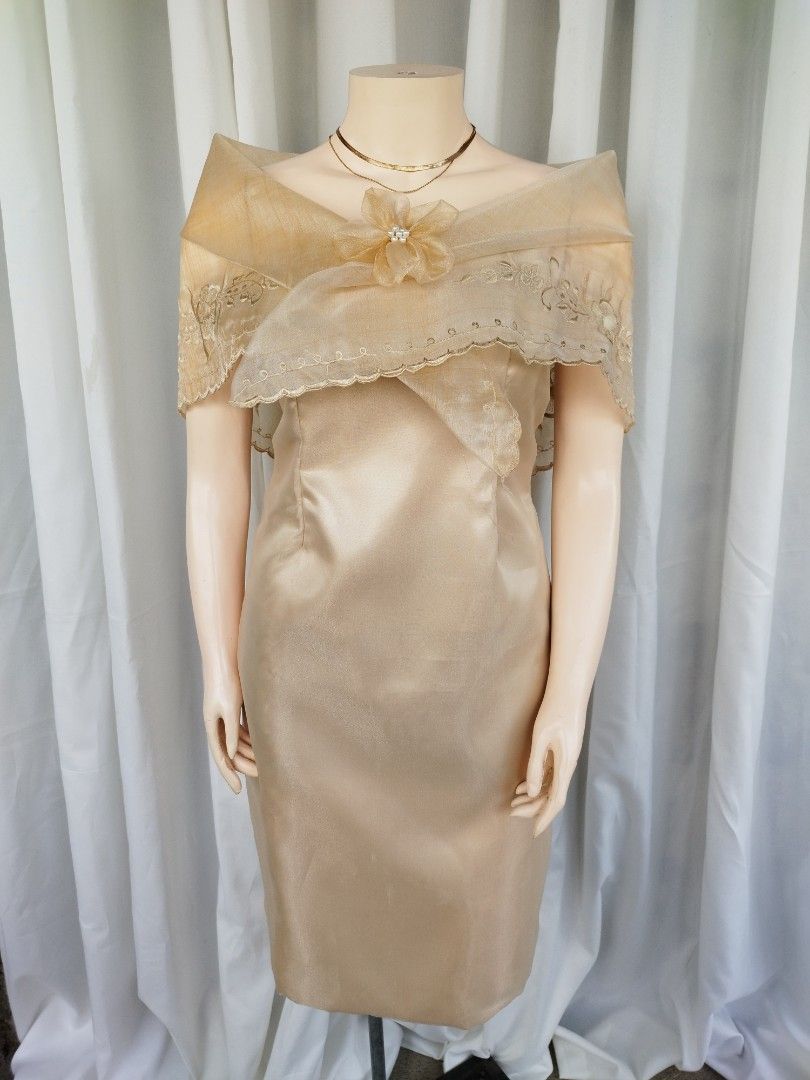 FOR SALE ‼️ 2 SIZES - ALAMPAY WITH INNER DRESS FOR GRAD PIC/ GRADUATION ...