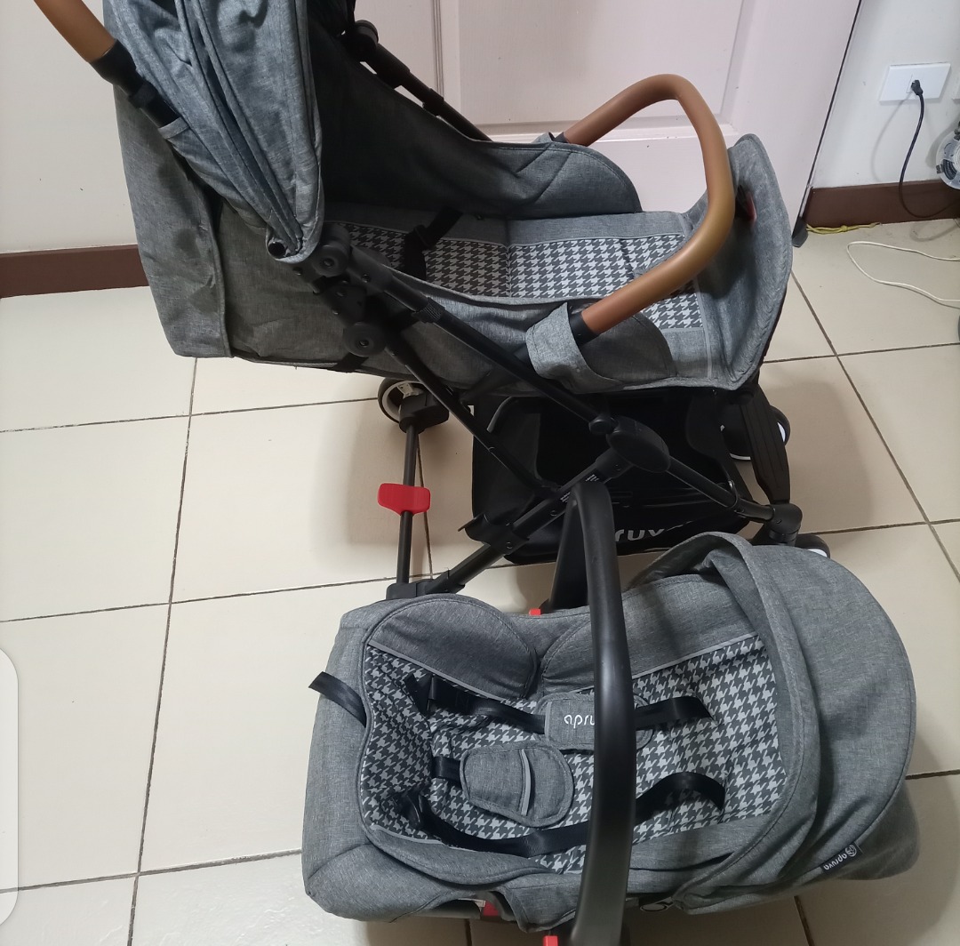 Apruva Trek Stroller (with bassinet), Babies & Kids, Going Out ...
