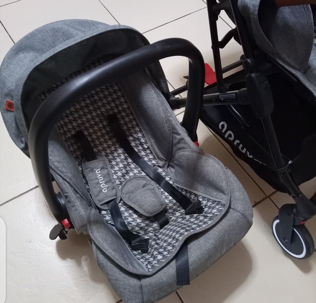Apruva Trek Stroller (with bassinet), Babies & Kids, Going Out ...