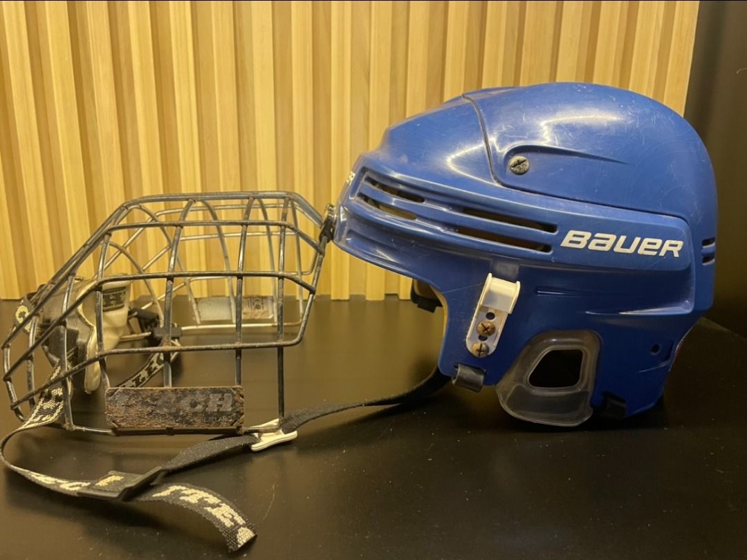 Bauer Hockey Helmet with Itech Cage, Sports Equipment, Other Sports ...