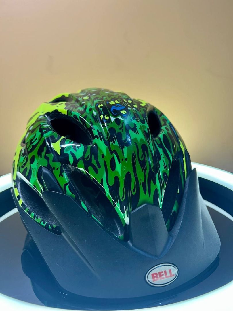 Bell Buzz jr. helmet (Designed by timbo phillips) on Carousell