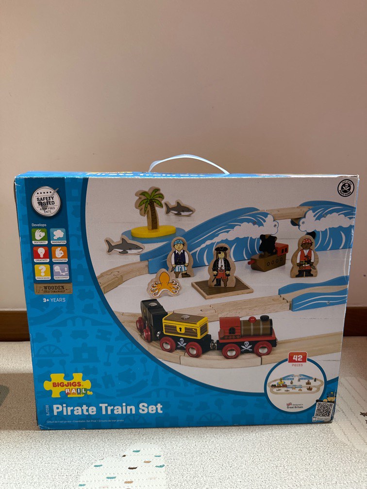 Bigwigs rail pirate train set, Hobbies & Toys, Toys & Games on Carousell