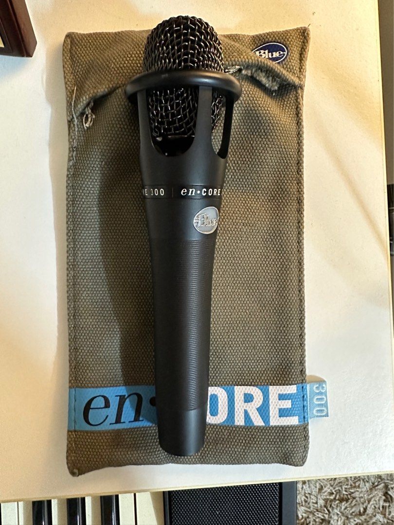 Bluebird Encore 300, Audio, Microphones on Carousell