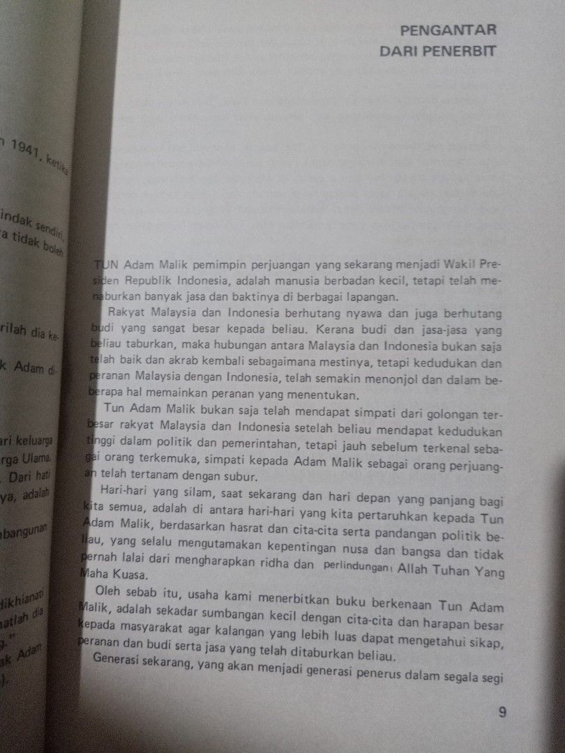 buku lama tokoh indonesia - adam malik 1978, Hobbies & Toys, Books ...