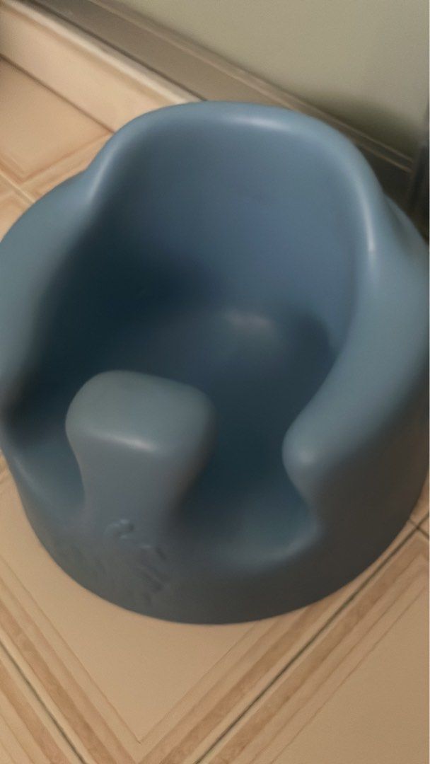 Bumbo Seat, Babies & Kids, Baby Nursery & Kids Furniture, Kids' Tables ...