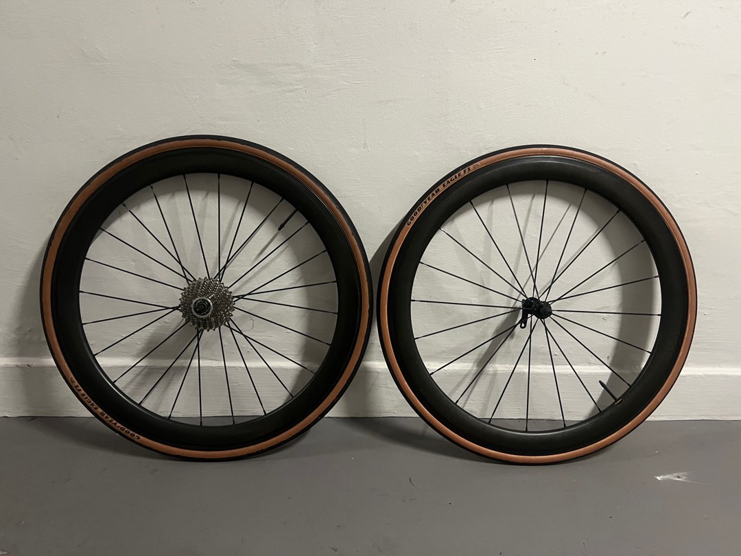 700c Carbon wheelsets rim brake 11s, Sports Equipment, Bicycles & Parts ...