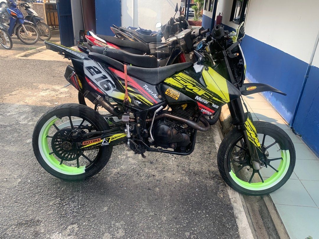 Dtm 200cc ada geran, Motorbikes on Carousell
