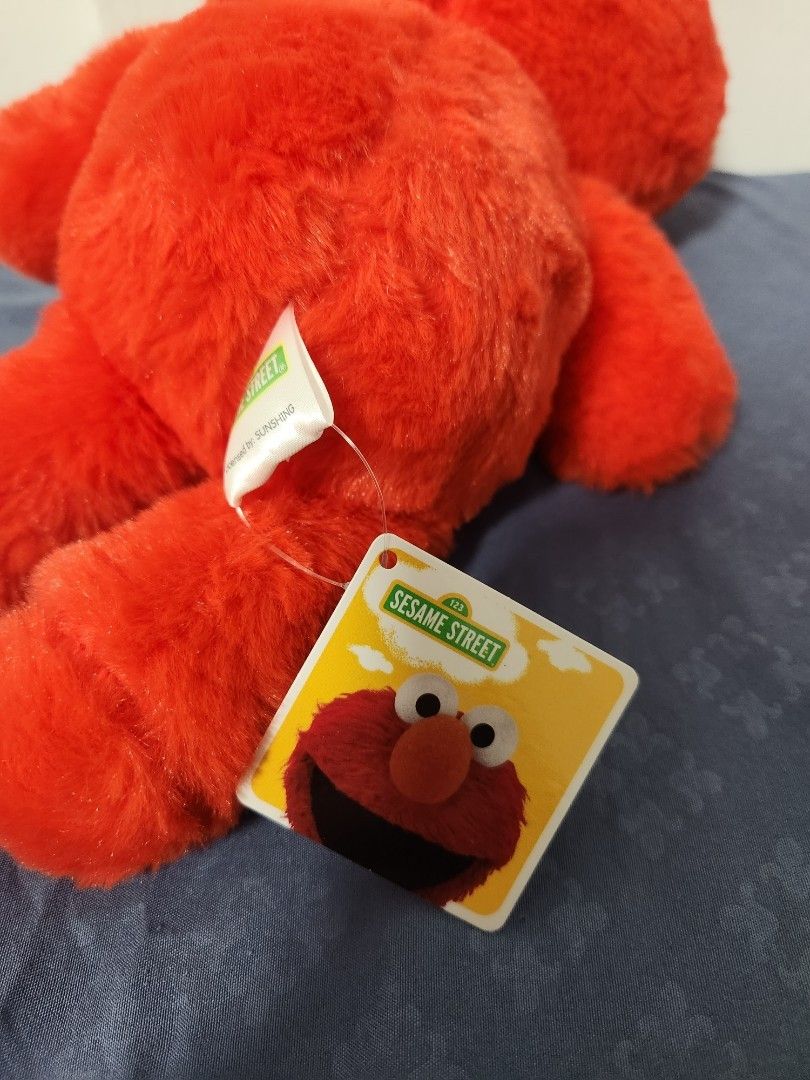 ELMO 10 inches, Hobbies & Toys, Toys & Games on Carousell