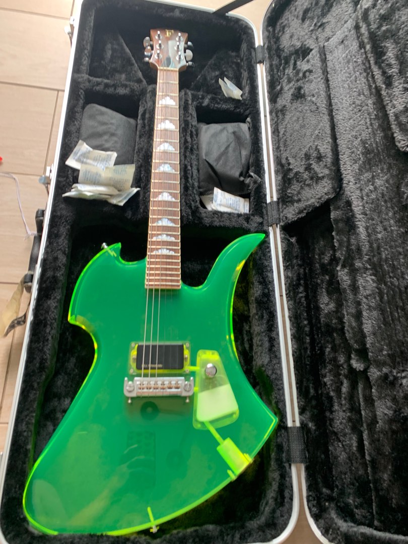 Hide guitar hide結他 burny MG-115CGR Xjapan, 興趣及遊戲, 音樂、樂器 & 配件, 樂器 ...