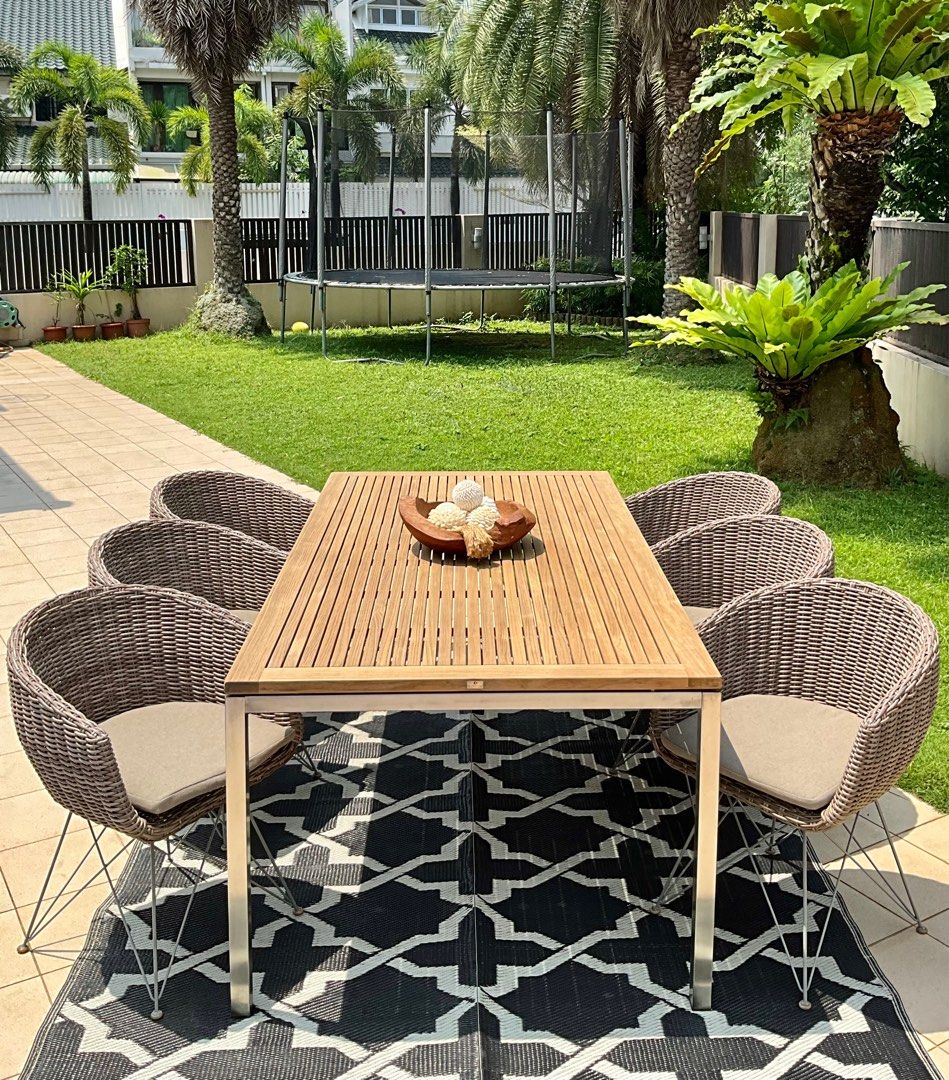 High-end brand GLOSTER outdoor solid teak dining table with Teak ...
