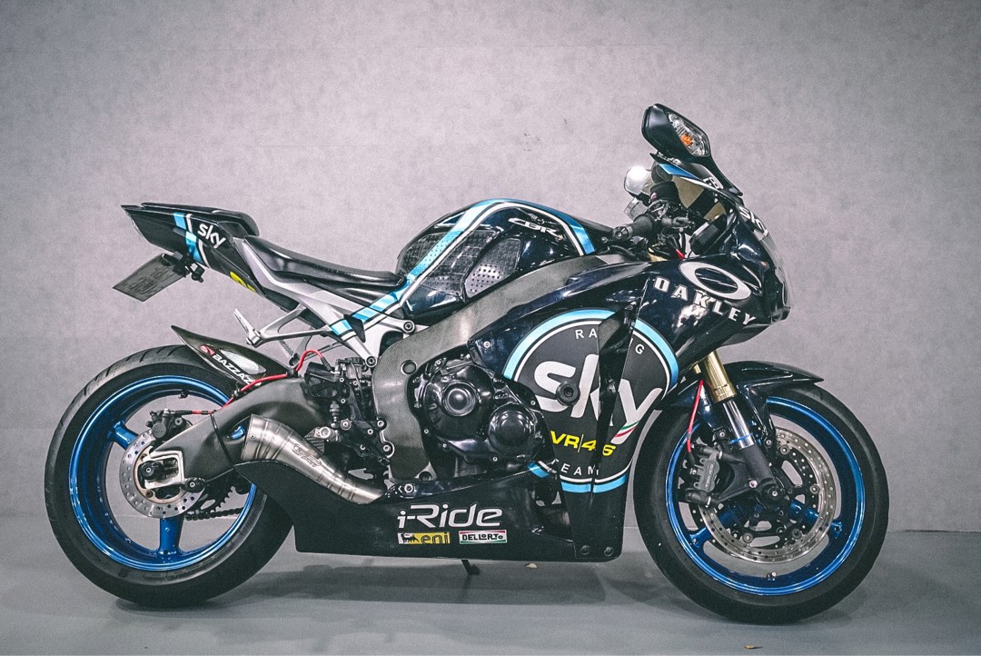 Honda CBR1000RR, Motorcycles, Motorcycles for Sale, Class 2 on Carousell