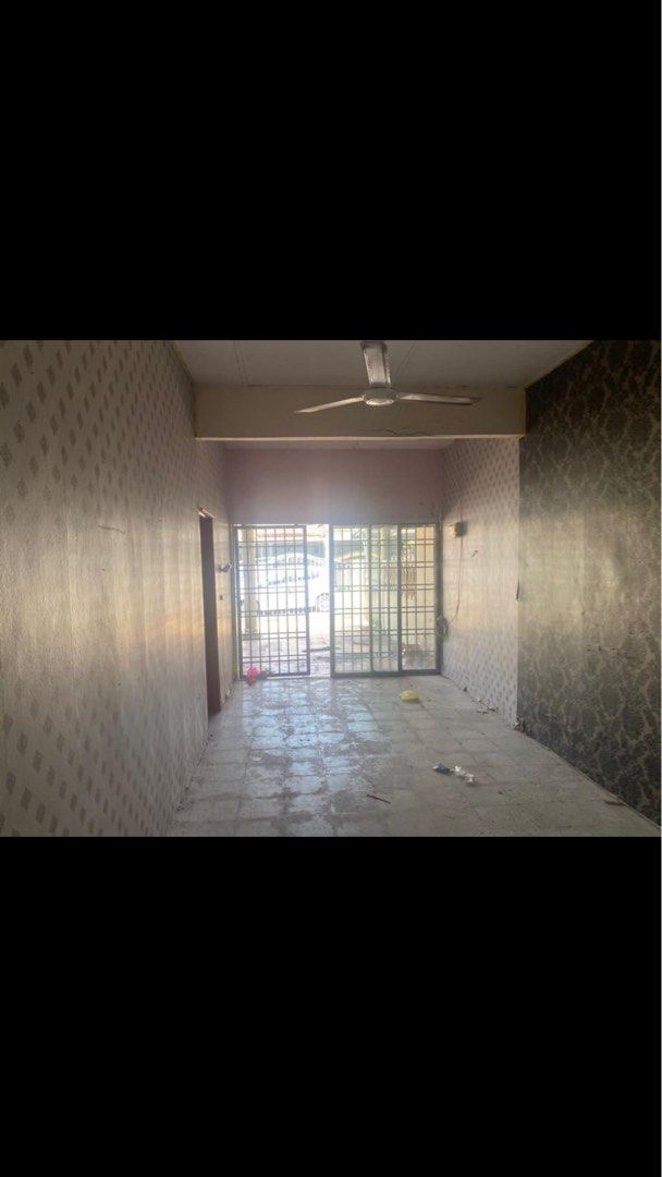 Landed house single storey, Property, For Sale on Carousell
