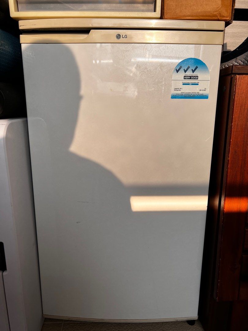LG mini refrigerator and freezer., TV & Home Appliances, Kitchen ...