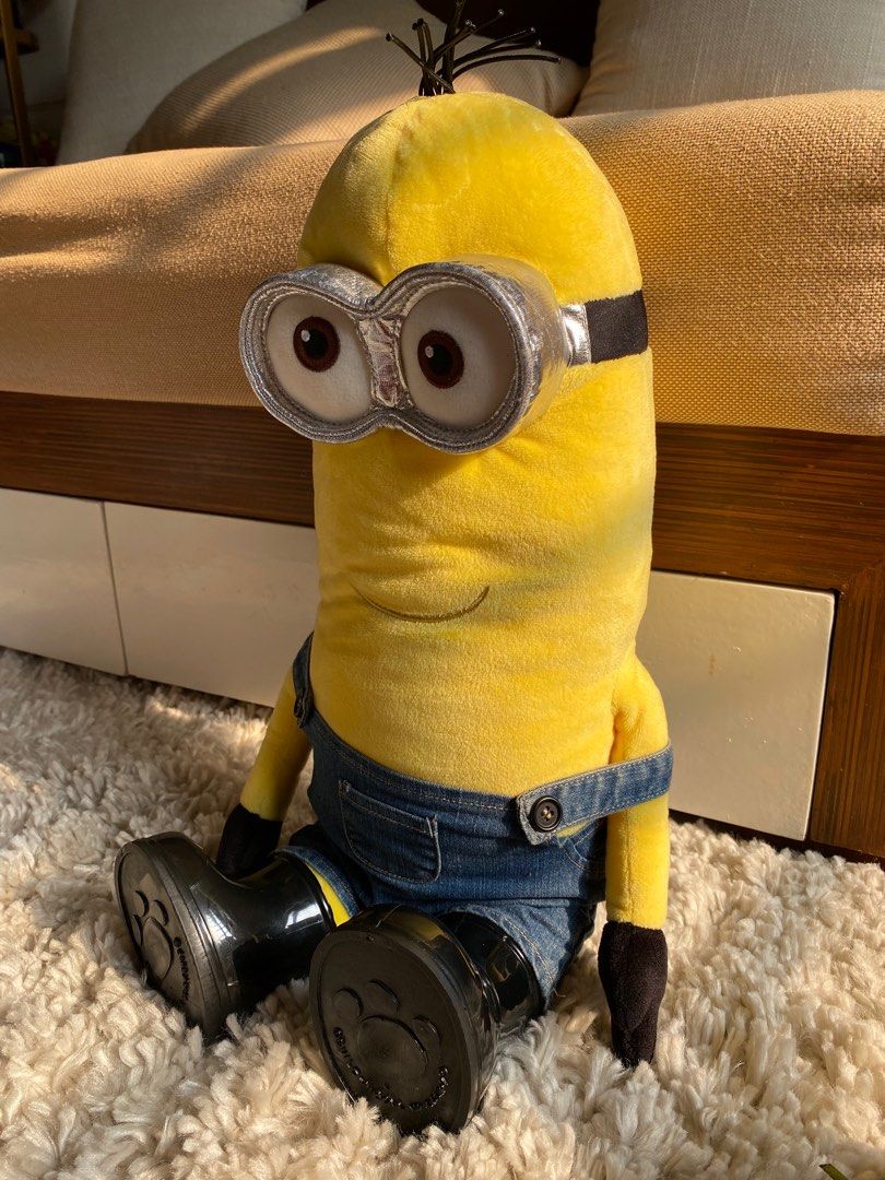 Life sized minion, Hobbies & Toys, Toys & Games on Carousell