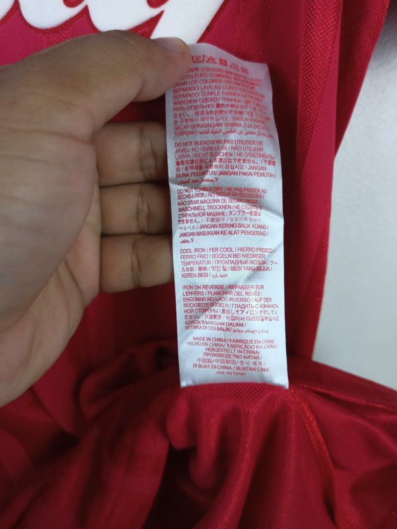 LIVERPOOL FOOTBALL CLUB - CANDY JERSEY, Luxury, Apparel on Carousell