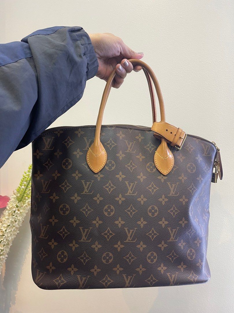 LOUIS VUITTON Lockit MM Monogram Canvas Bag on Carousell