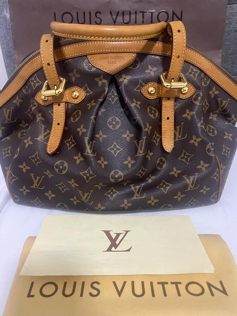 Louis Vuitton Tivoli GM, Luxury, Bags & Wallets on Carousell