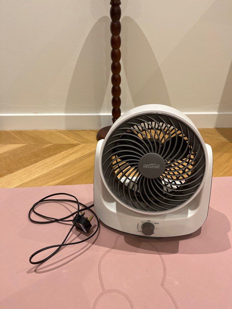 Mistral MHV90 Table Fan, Furniture & Home Living, Lighting & Fans, Fans ...