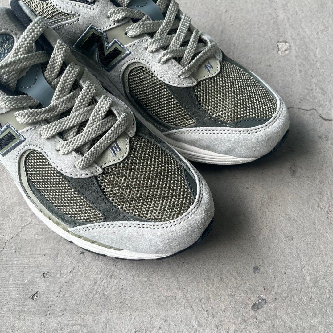 New Balance 2002R, Men's Fashion, Footwear, Sneakers on Carousell