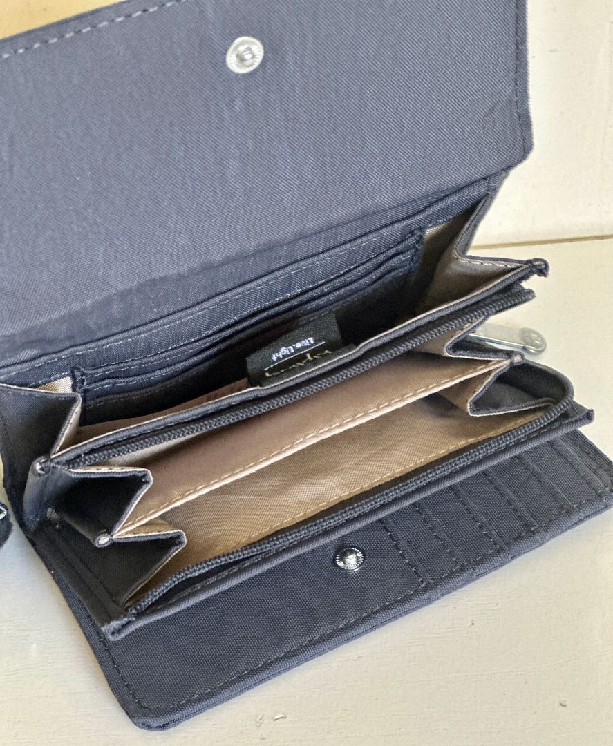 NEW! KIPLING PIXI MEDIUM ORGANIZER WALLET PURSE - FOGGY GREY on Carousell