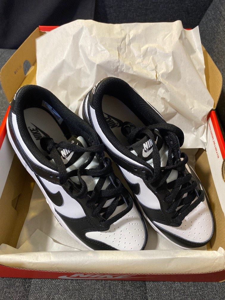 NIKE DUNK LOW (GS) Panda, Women's Fashion, Footwear, Sneakers on Carousell