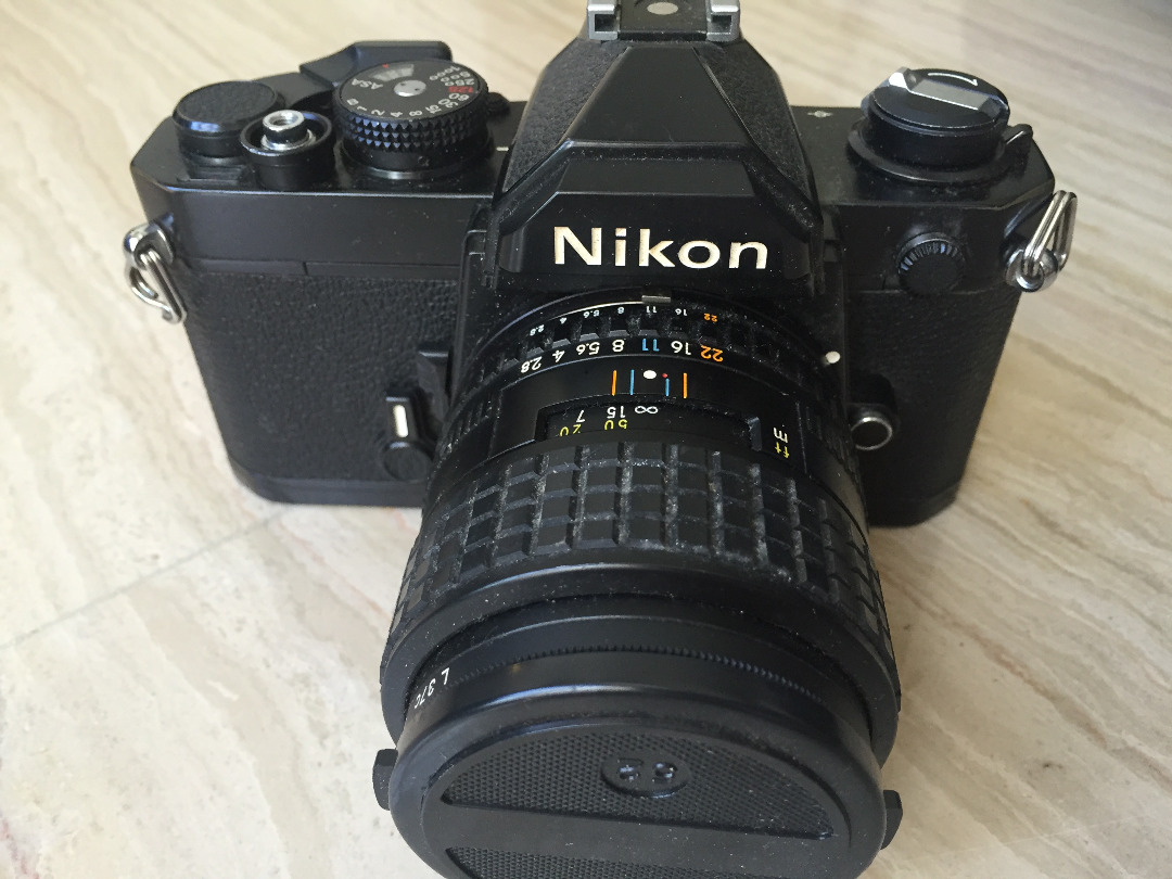 Nikon FM + lense, winder, flash and carry case, Photography, Cameras on ...