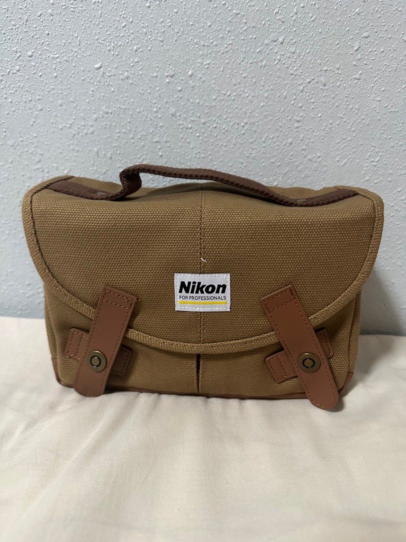 Nikon Professional DSLR Camera Bag, Photography, Photography ...