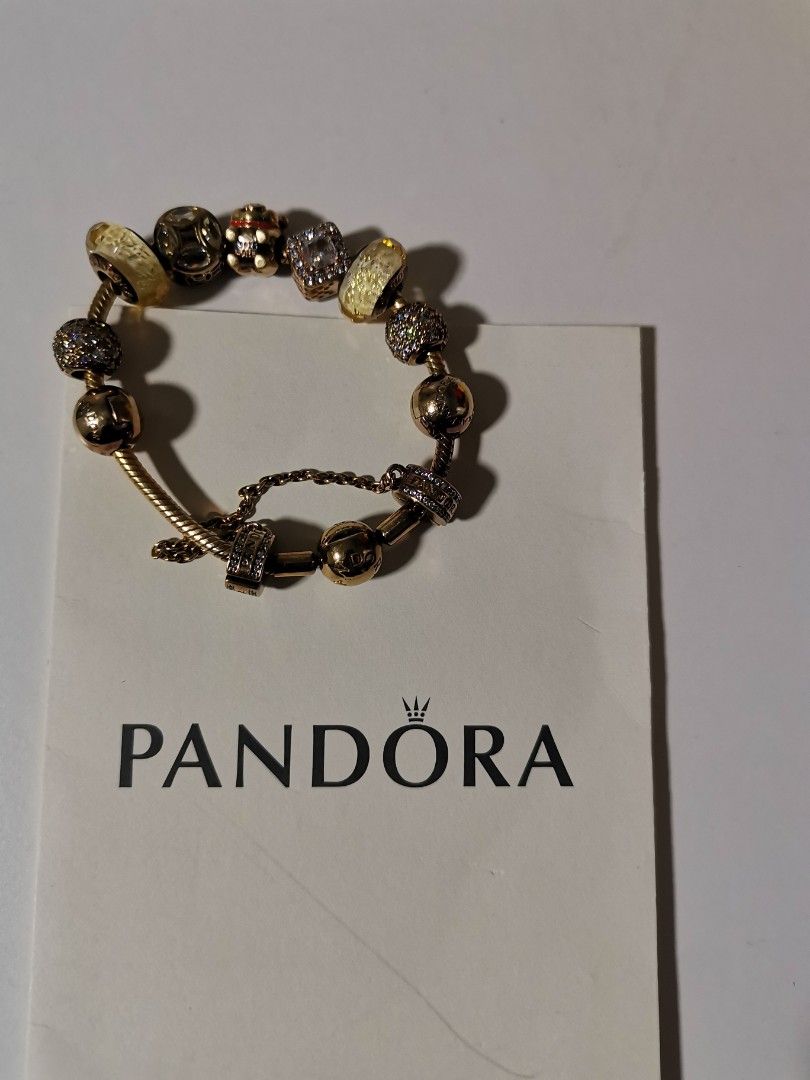 Pandora, Women's Fashion, Jewelry & Organisers, Bracelets on Carousell