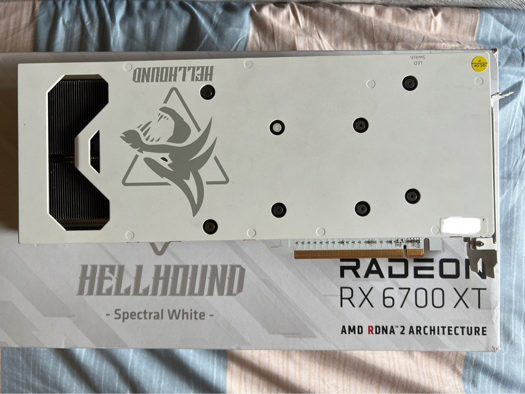 Powercolor 6700XT Hellhound Spectral White, Computers & Tech, Parts ...