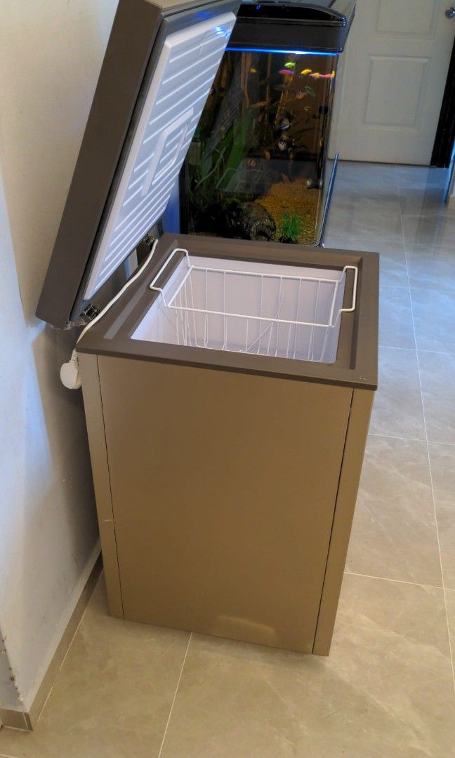 Powerpac 118L chest freezer, TV & Home Appliances, Kitchen Appliances ...